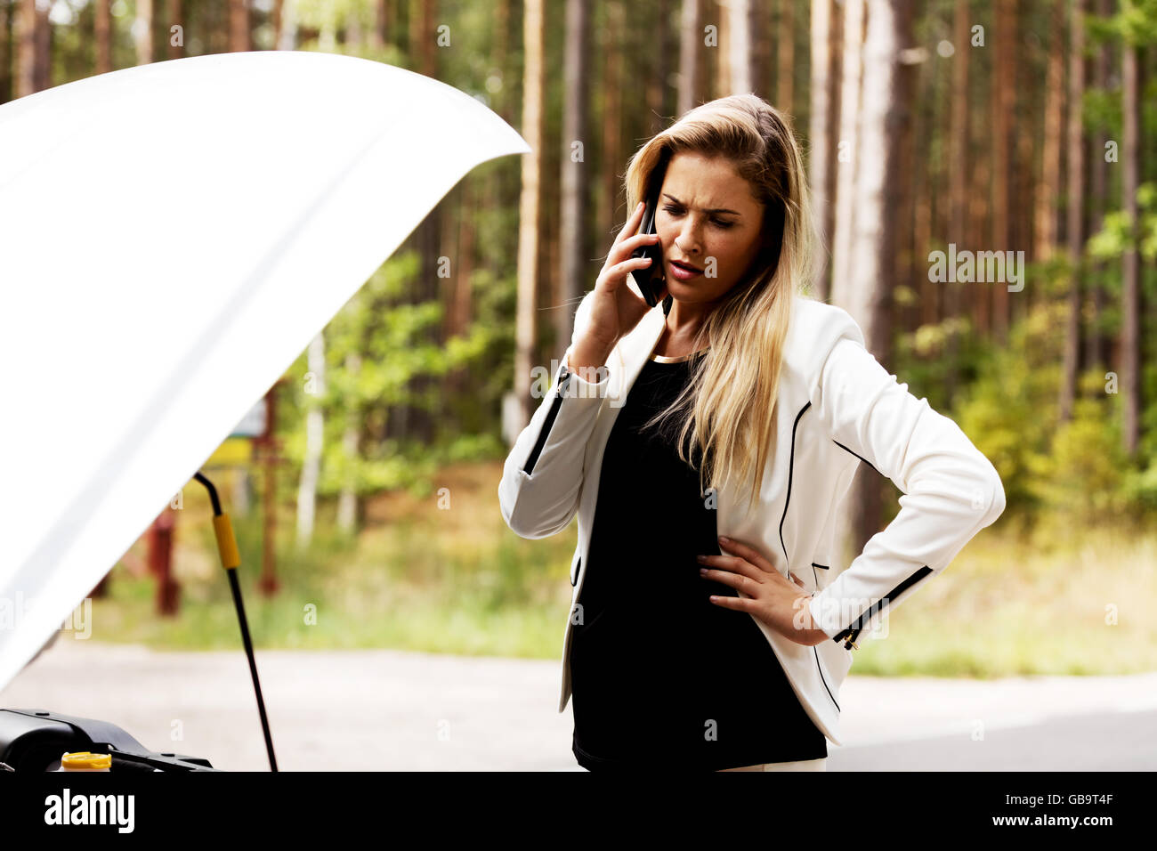 Troubles with car hi-res stock photography and images - Alamy