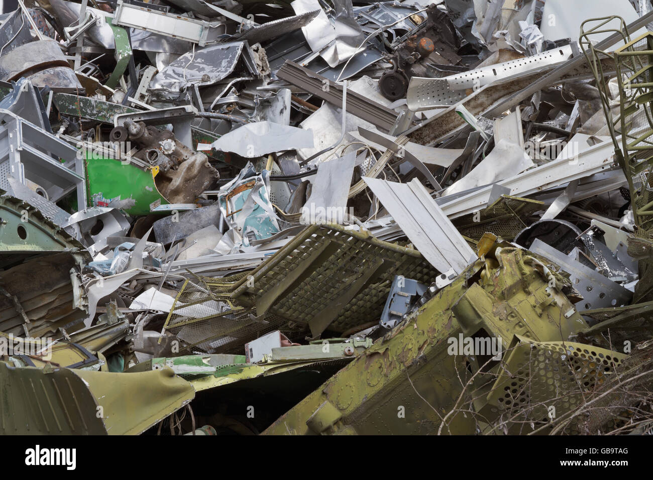 Scrap metal, aluminium and copper waste Stock Photo - Alamy