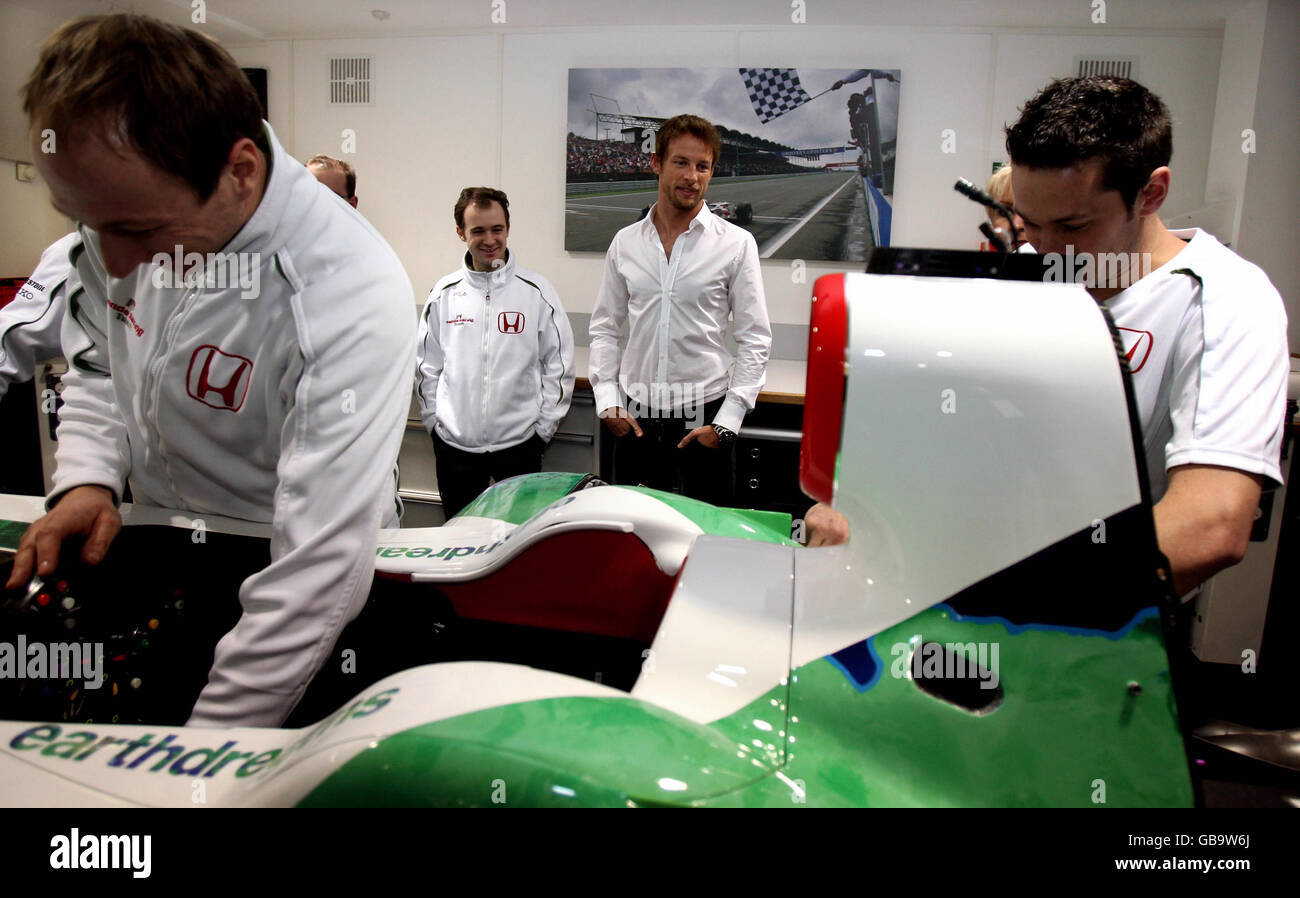 Button team mechanics f1 honda racing team headquarters in brackley hi ...