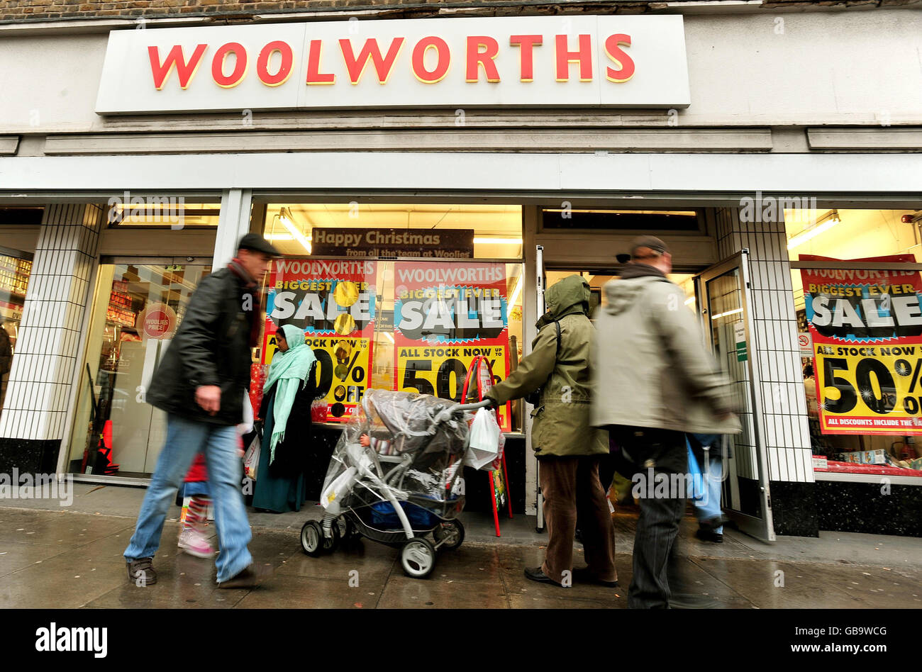 Shoppers outside woolworths shop in central london hi-res stock ...