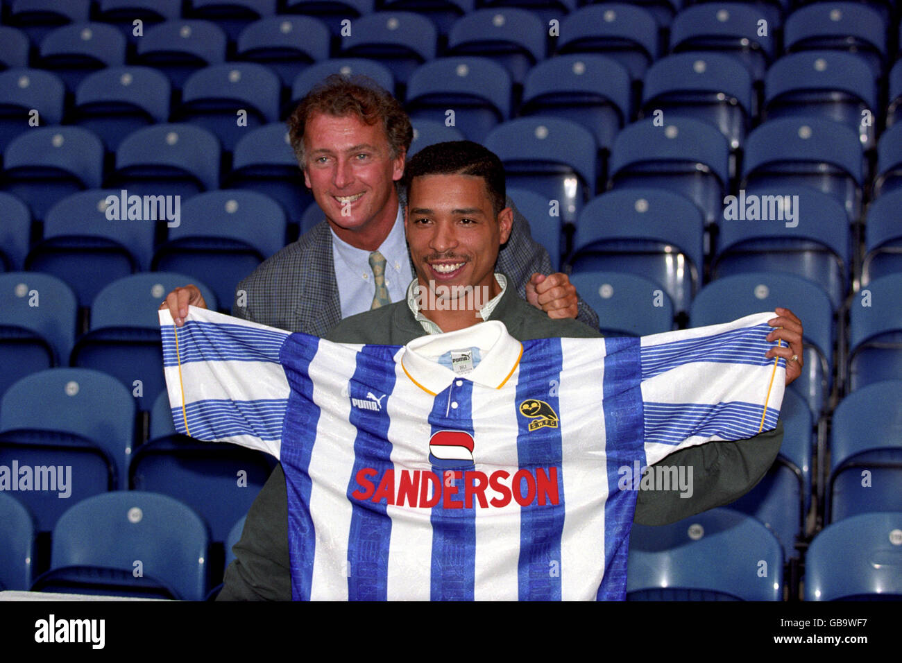 Sheffield wednesday manager trevor francis with new signing des walker ...