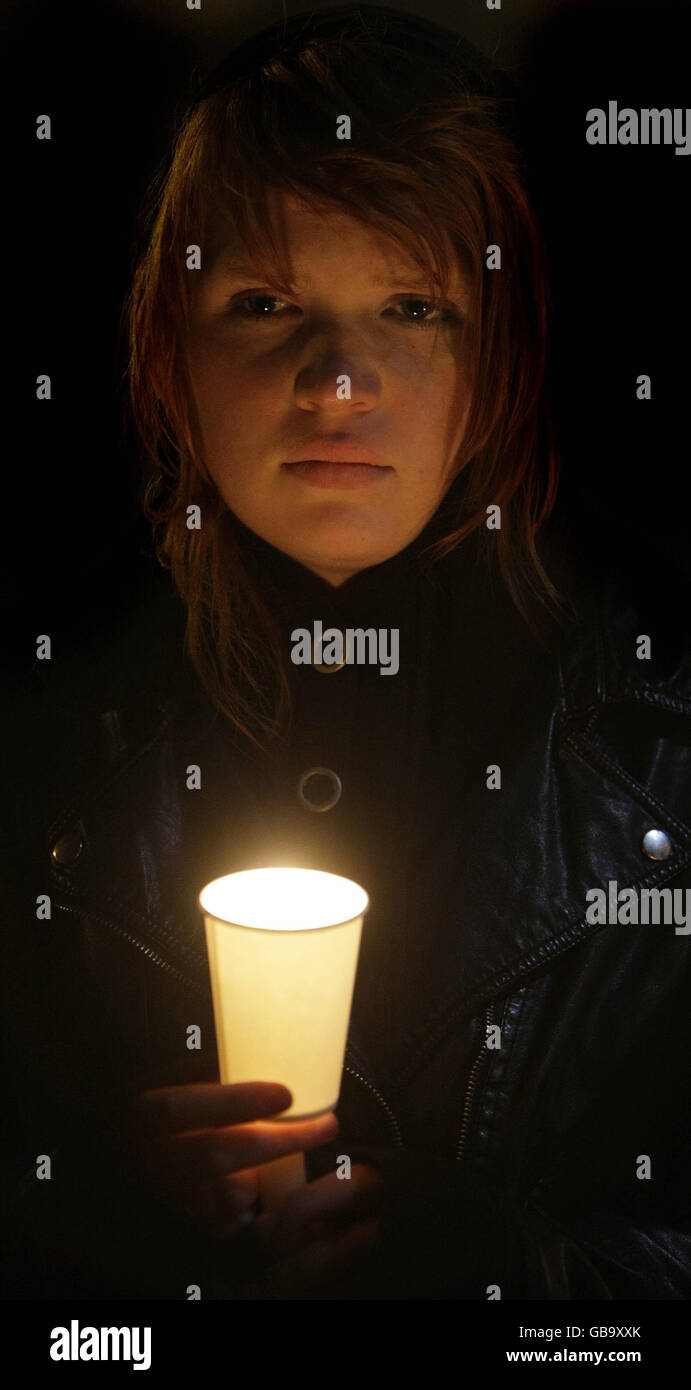 Deargh Armstrong, 16, whose sister Evelyn died from cervical cancer ...