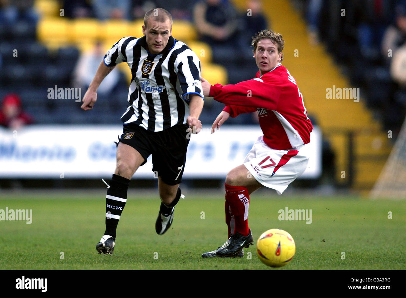 Notts County's David Pipe and Swindon Town's Brian Howard Stock Photo ...
