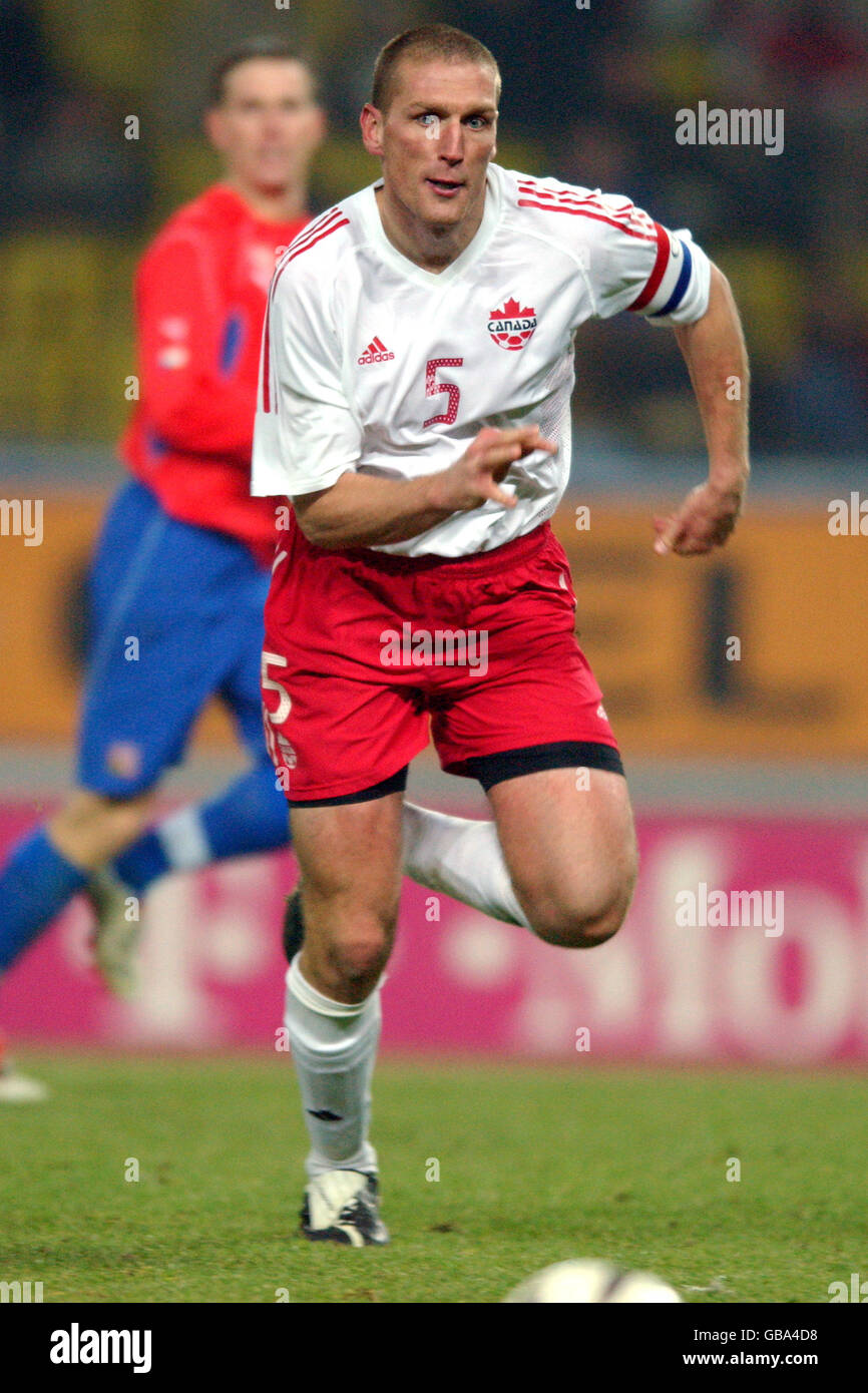 Jason devos hi-res stock photography and images - Alamy