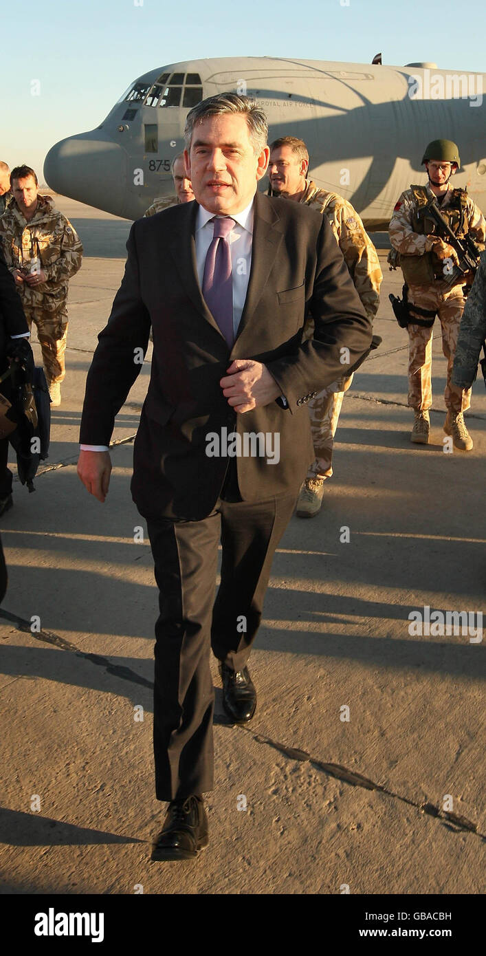 British soldiers arriving iraq hi-res stock photography and images - Alamy