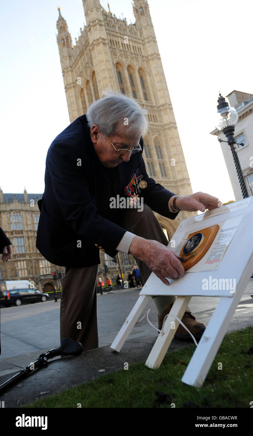 Richard perkins hi-res stock photography and images - Alamy