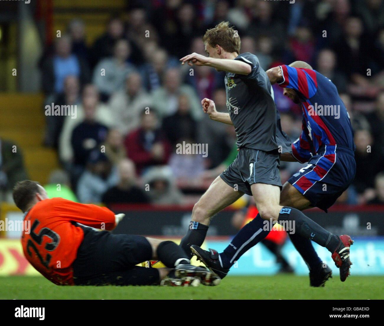 Luke thomas soccer hi-res stock photography and images - Alamy