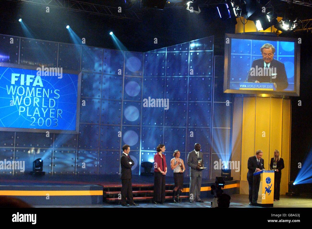 Soccer - FIFA World Player Of The Year Awards 2003 - Basel Stock Photo ...