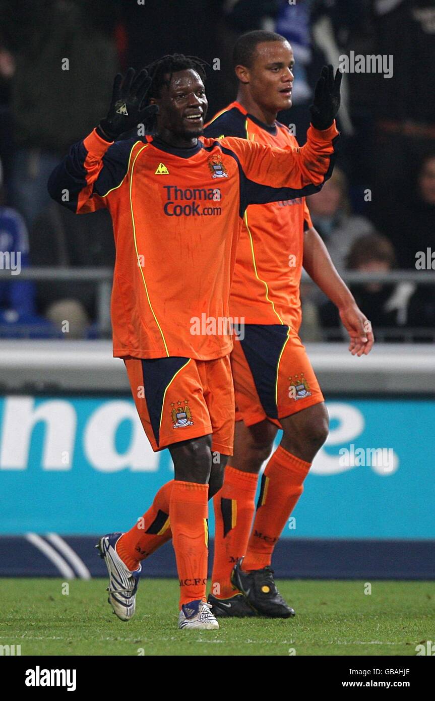 Benjani mwaruwari hi-res stock photography and images - Alamy