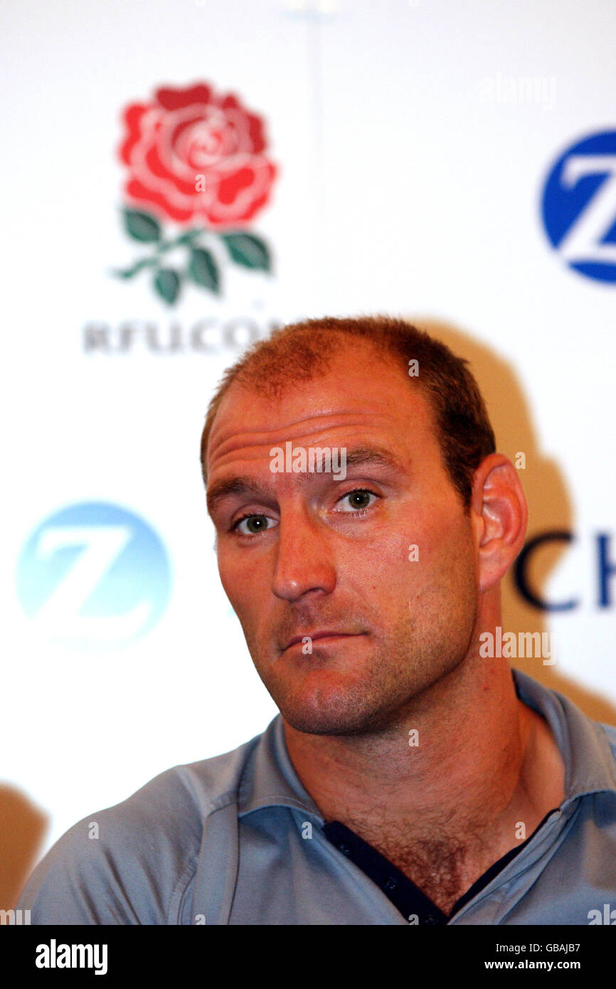 Lawrence dallaglio 2003 hi-res stock photography and images - Alamy