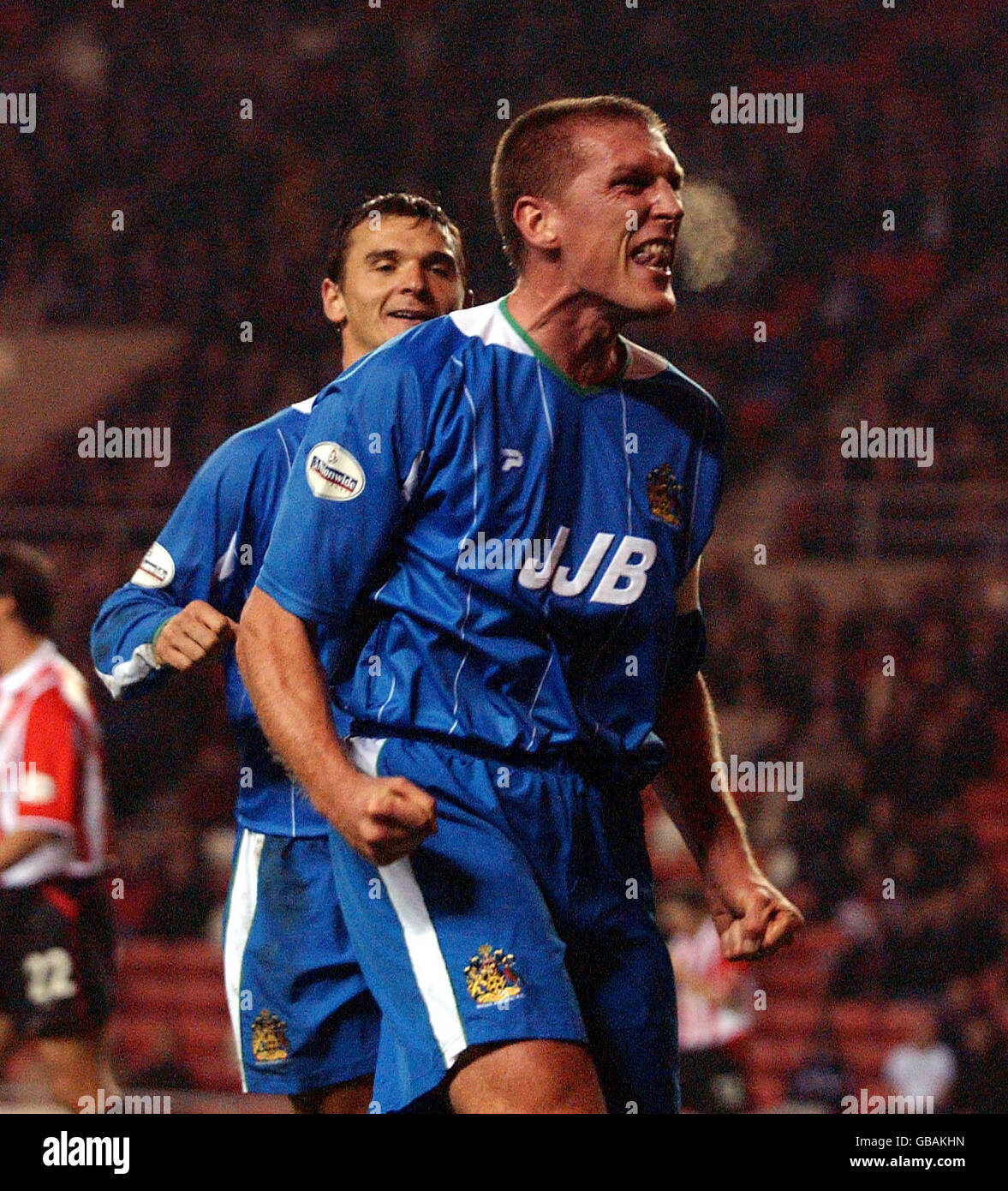 Wigan Athletic's Jason De Vos celebrates scoring the opening goal ...