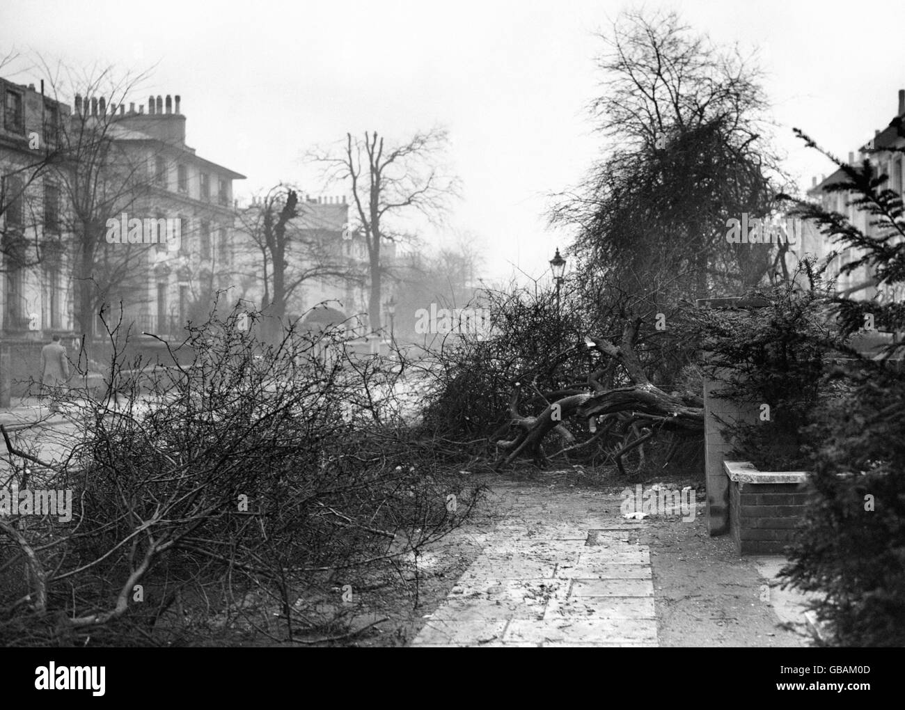 1947 london damage hi-res stock photography and images - Alamy