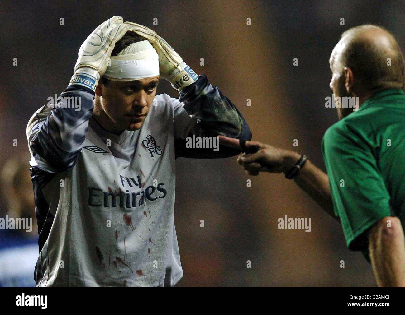 Chelseas goalkeeper neil sullivan hi-res stock photography and images ...