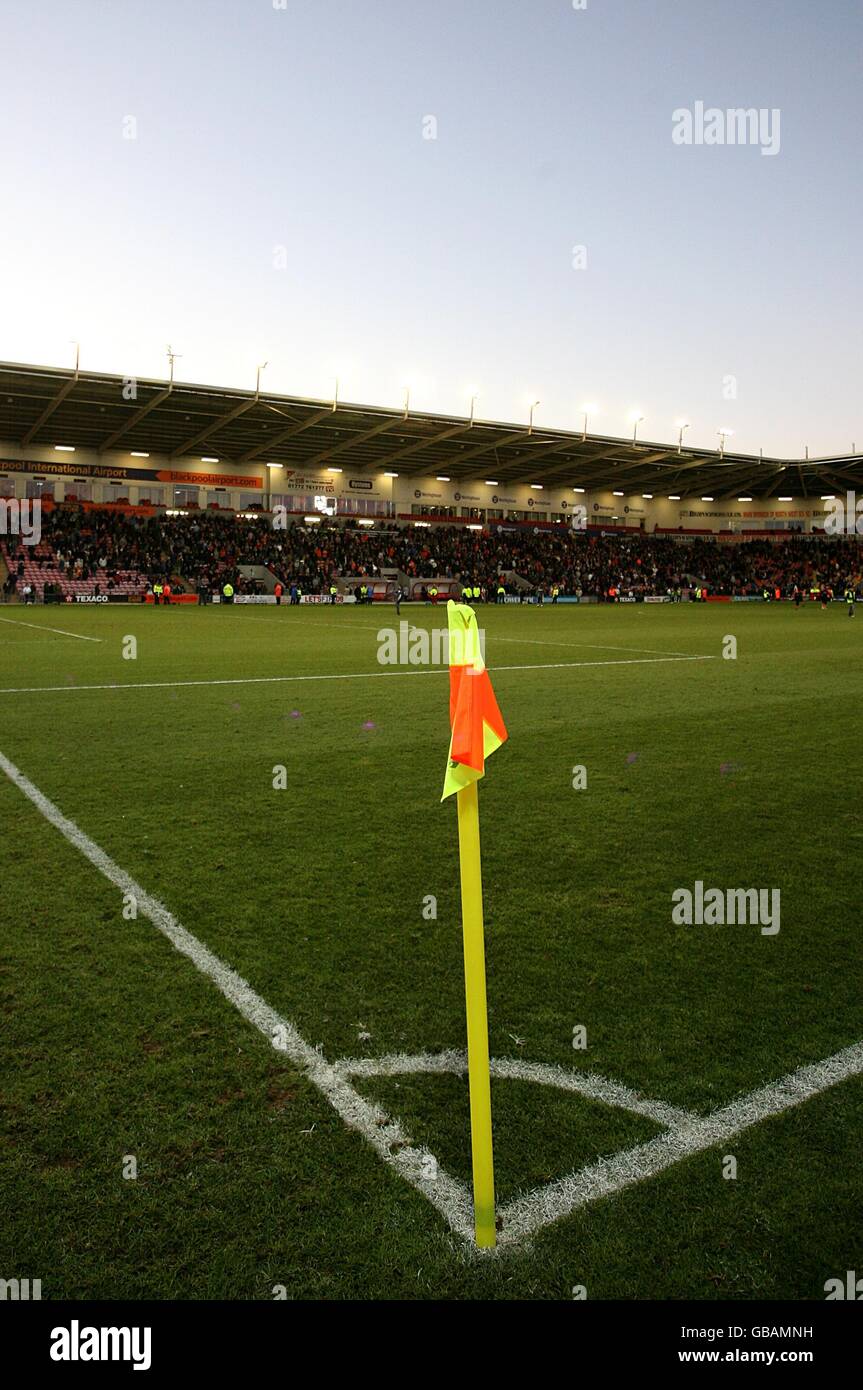 Soccer - Coca-Cola Football League Championship - Blackpool v Charlton ...