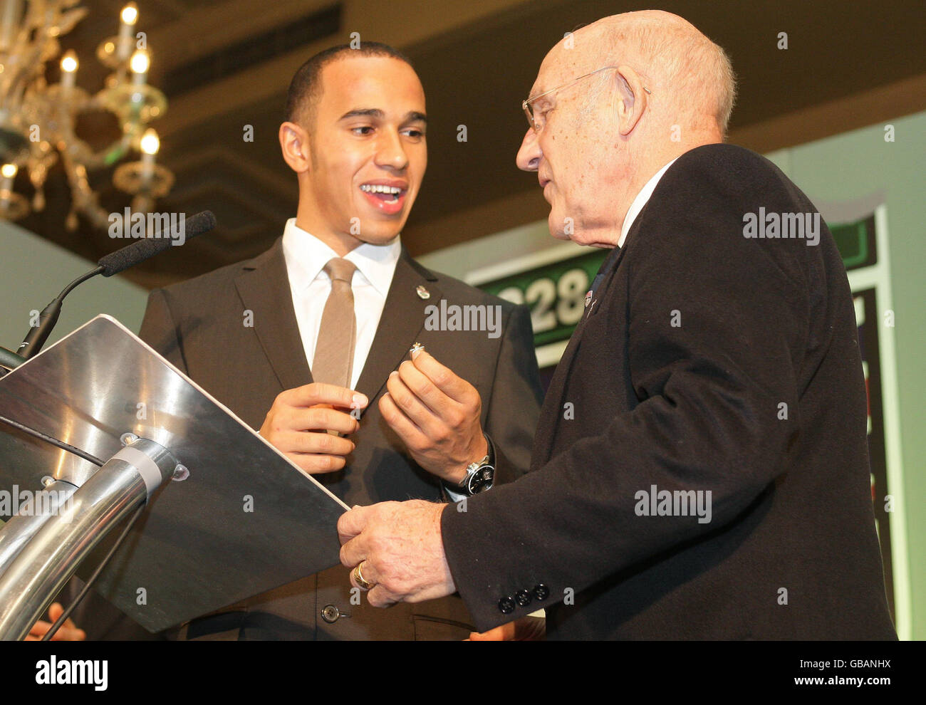 Lewis hamilton microphone hi-res stock photography and images - Alamy