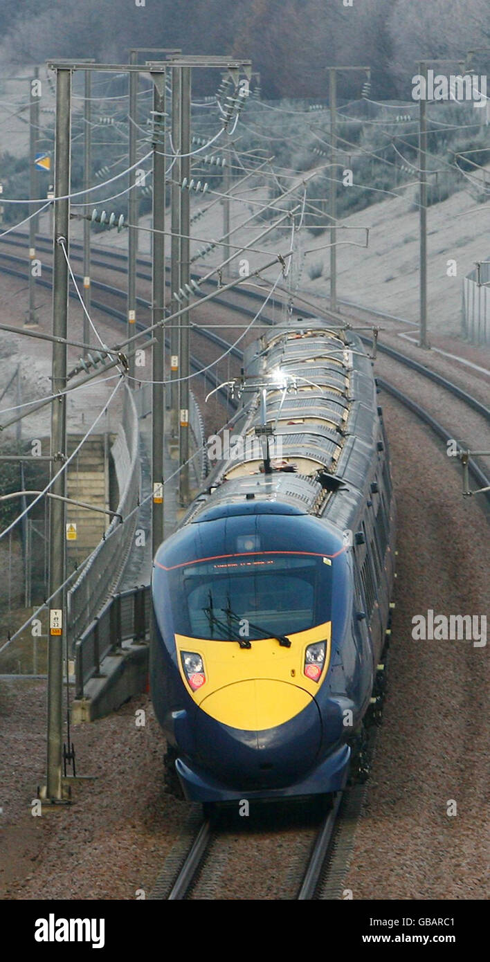 Hitachi bullet train hi-res stock photography and images - Alamy