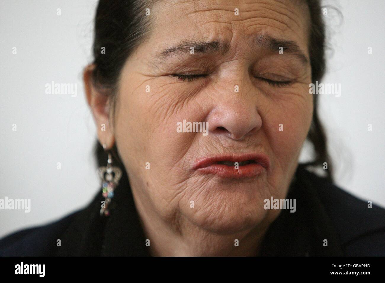 Who shot dead by armed police officers stockwell underground station hi ...