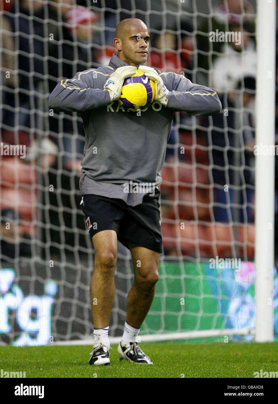 Tony warner liverpool hi-res stock photography and images - Alamy