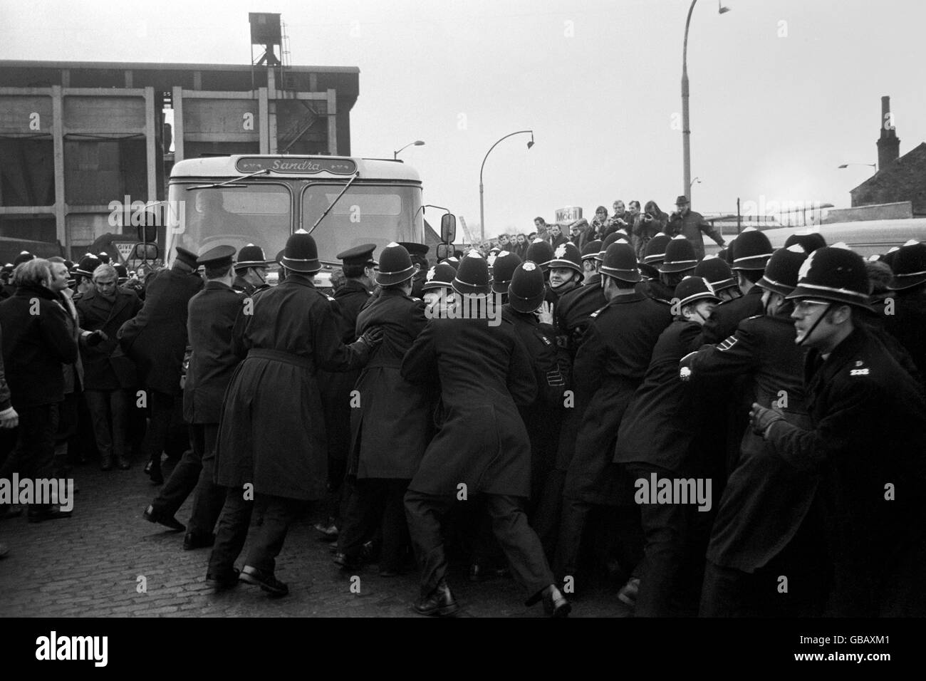 Miners Strike 1972 Stock Photos & Miners Strike 1972 Stock Images - Alamy
