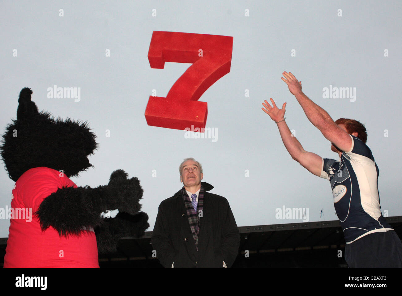 Jim Calder Event Ambassador (middle) Roddy Grant Scotland's 7s Captain ...