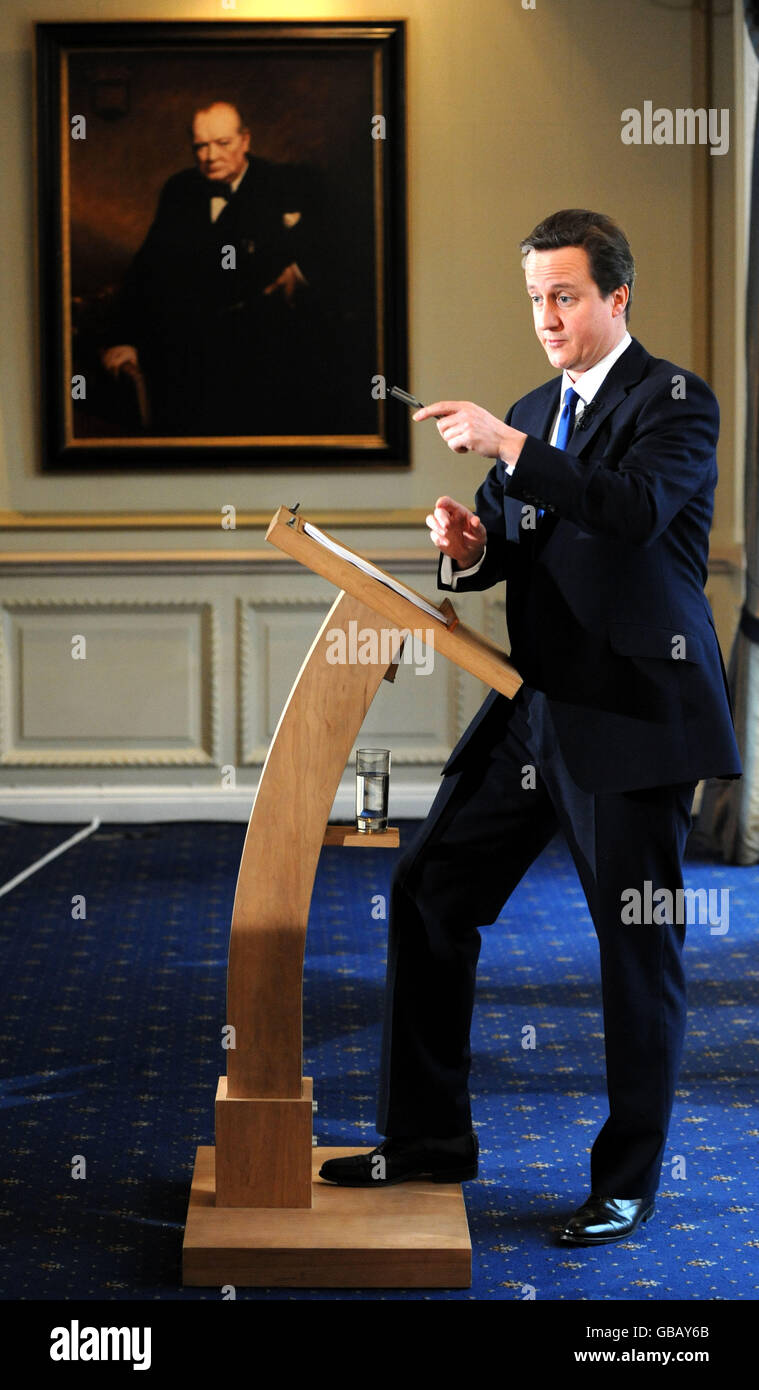 Full length speaking lectern mangrk hi-res stock photography and images ...