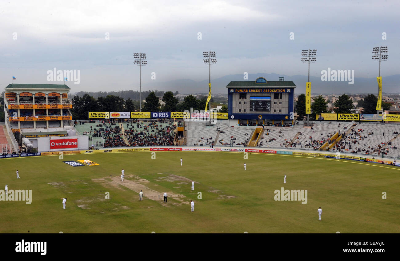 Punjab field view hi-res stock photography and images - Alamy
