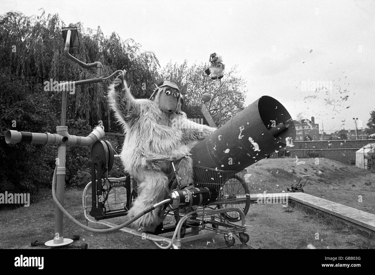 Womble costume hi-res stock photography and images - Alamy