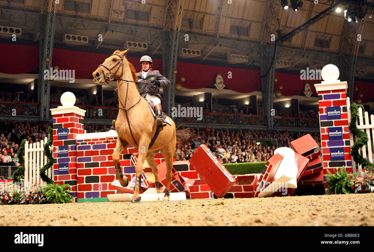 Breeches britain hi-res stock photography and images - Alamy