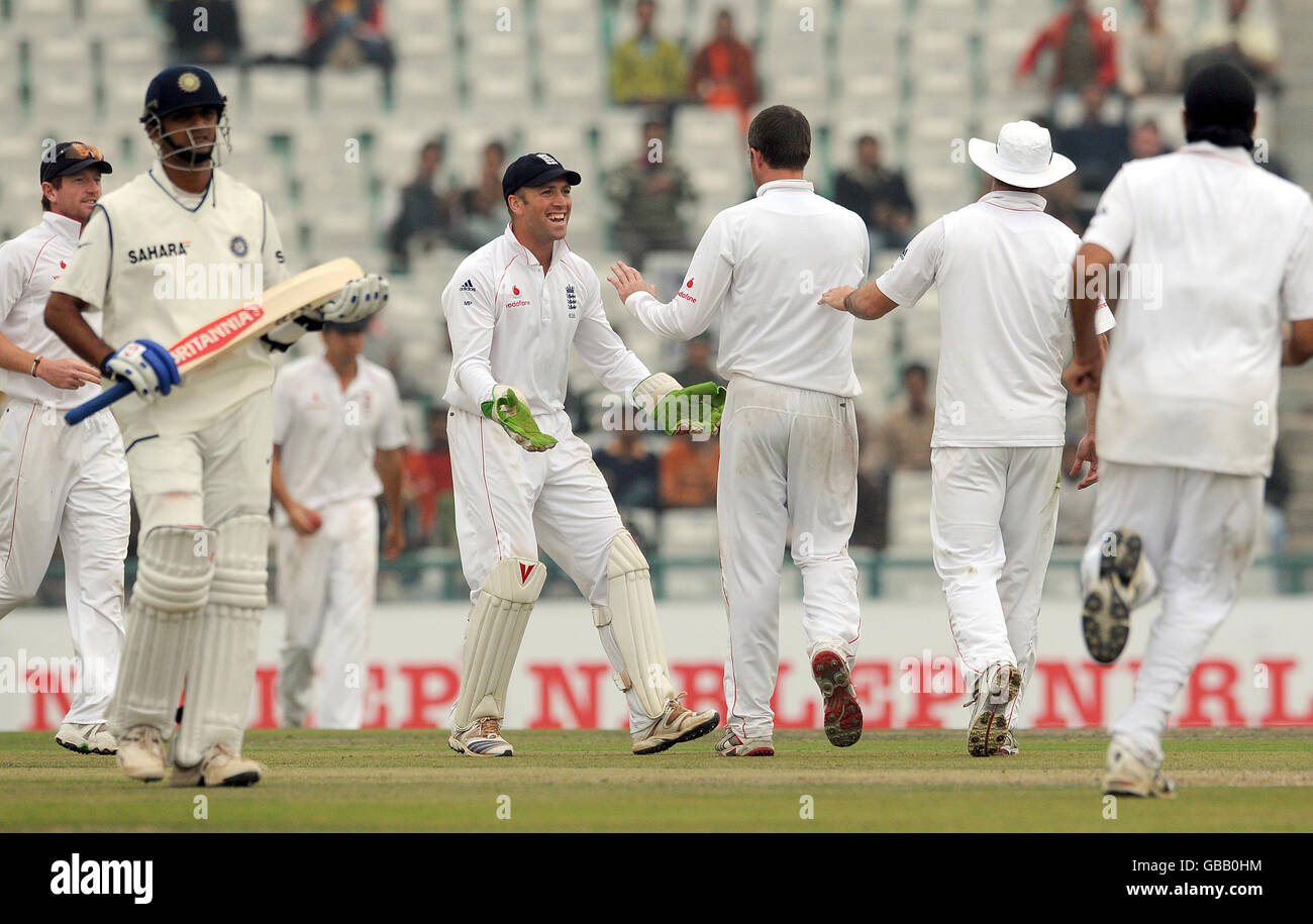 Cricket - Second Test - Day Two - India v England - Punjab Cricket ...
