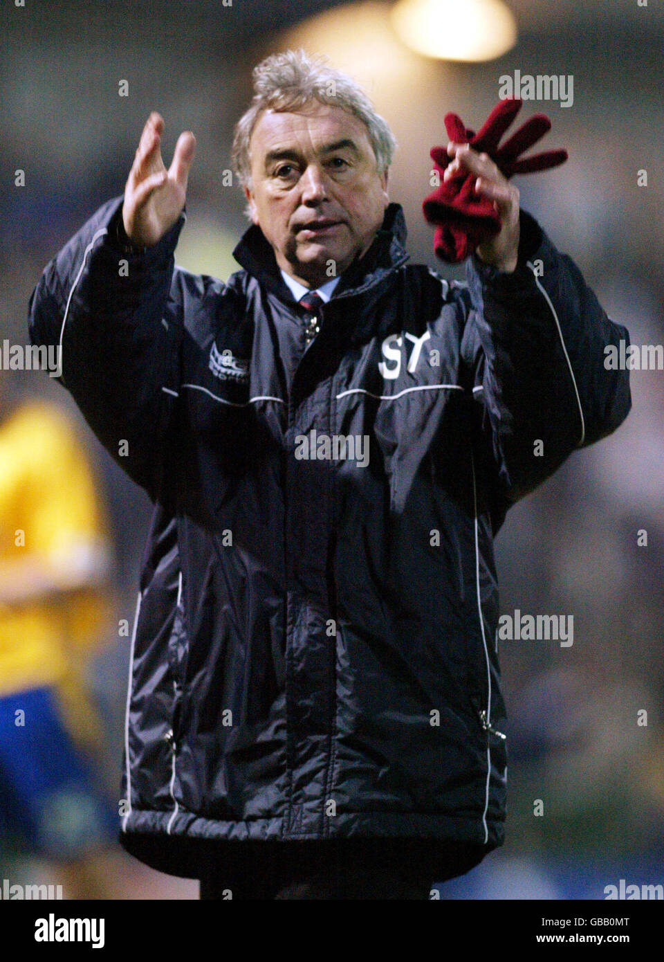 Burnley manager stan ternent hi-res stock photography and images - Alamy