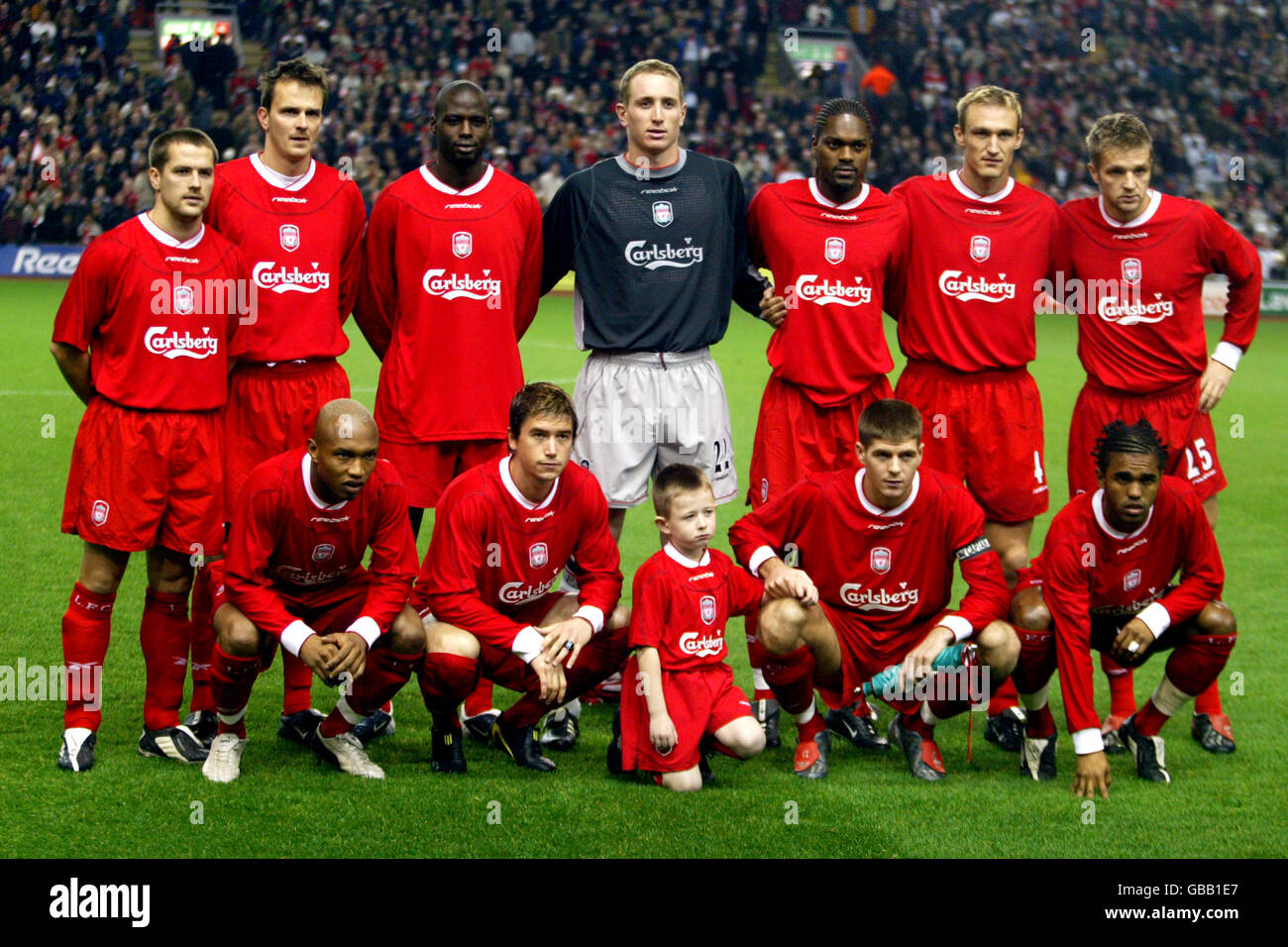 Liverpool team group hi-res stock photography and images - Alamy