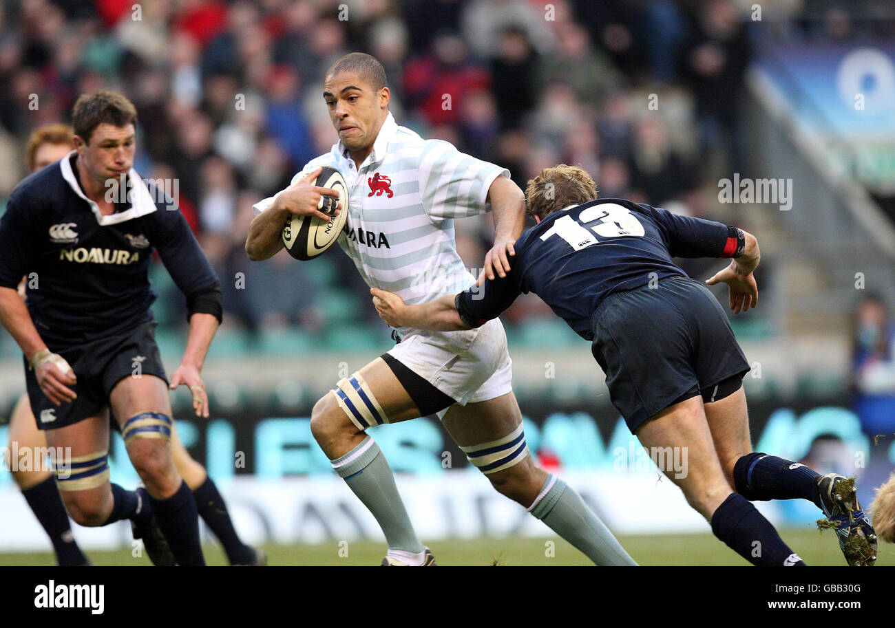 Cambridge University's Charles Rees battle against Oxford University ...