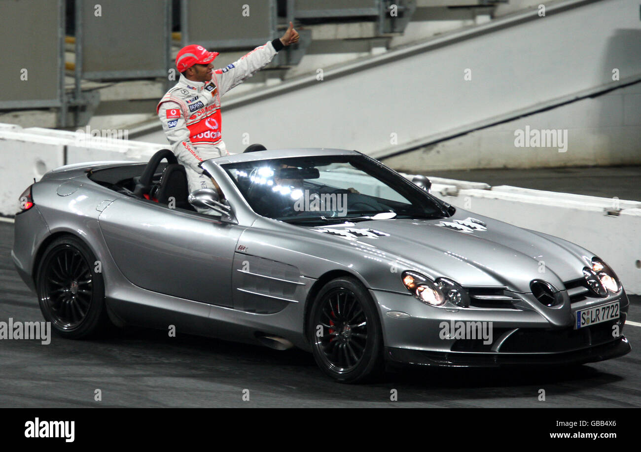 Motor Racing - Race of Champions - Wembley Stadium. Formula 1 World ...