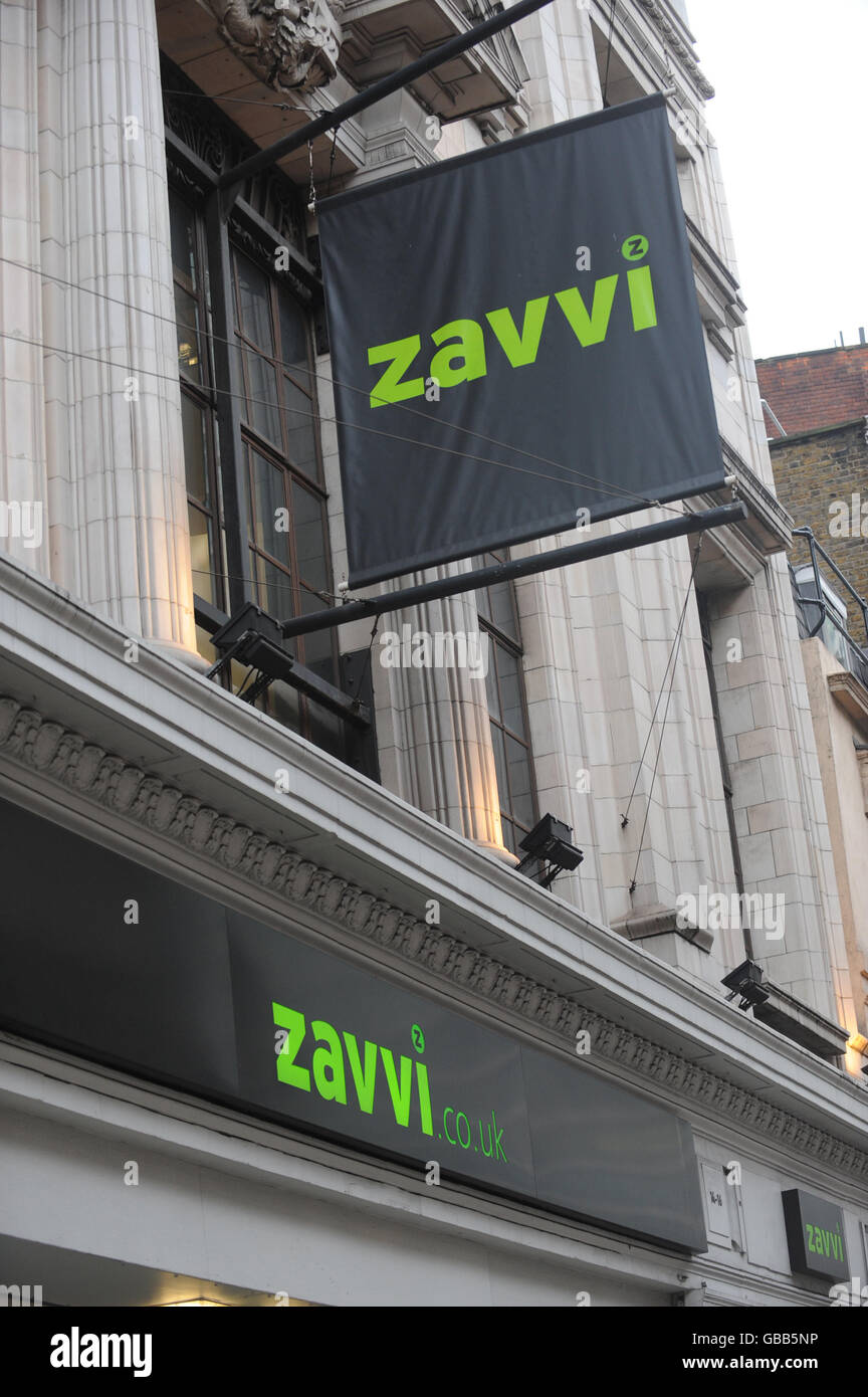Zavvi stock. The Zavvi shop in London's Oxford Street Stock Photo - Alamy
