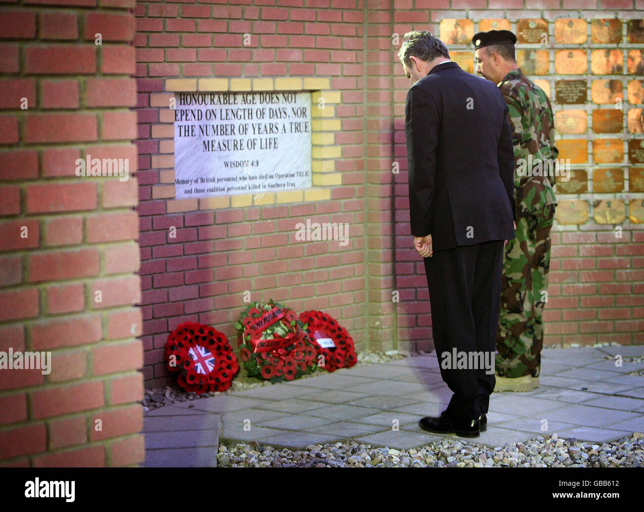 Prime Minister Gordon Brown (left) and Iraqi Army General Mohammed pay ...