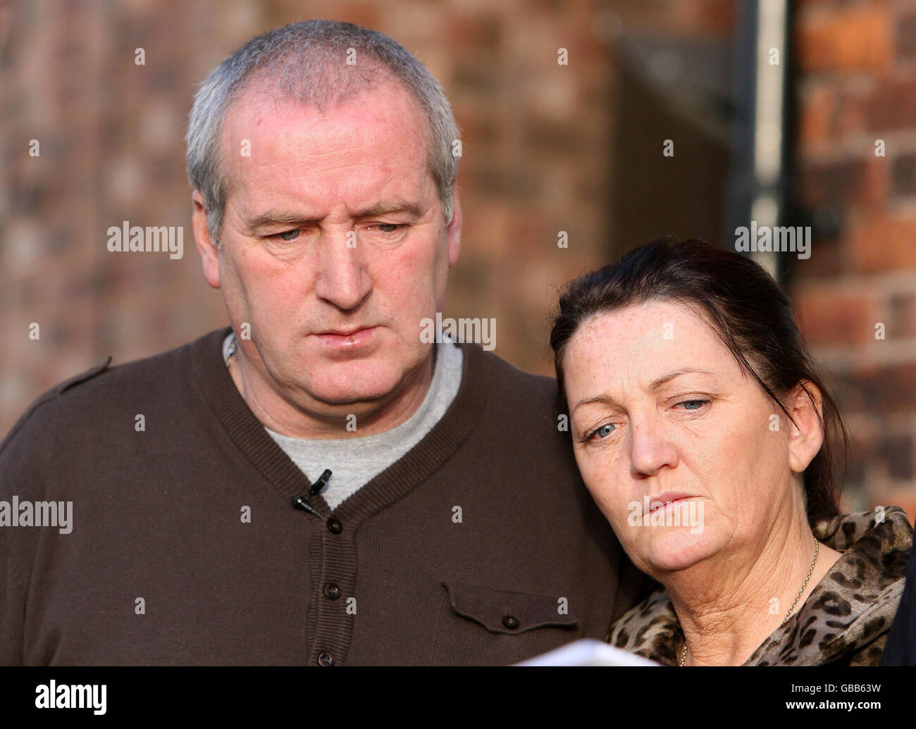 Michael shields mother and father hi-res stock photography and images ...