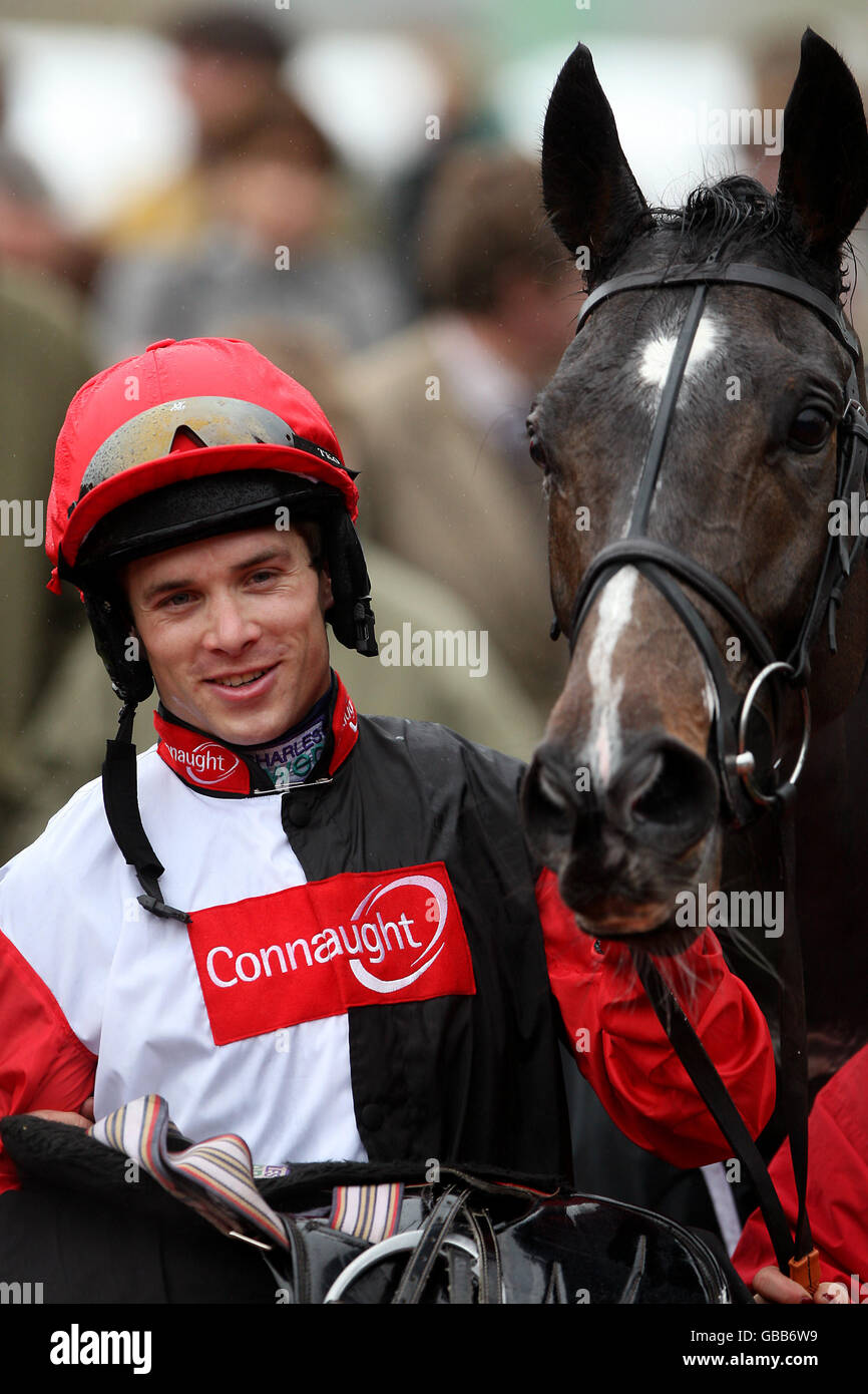 Jockey Barry Geraghty with horse Martys Mission after the Jets/Richard ...