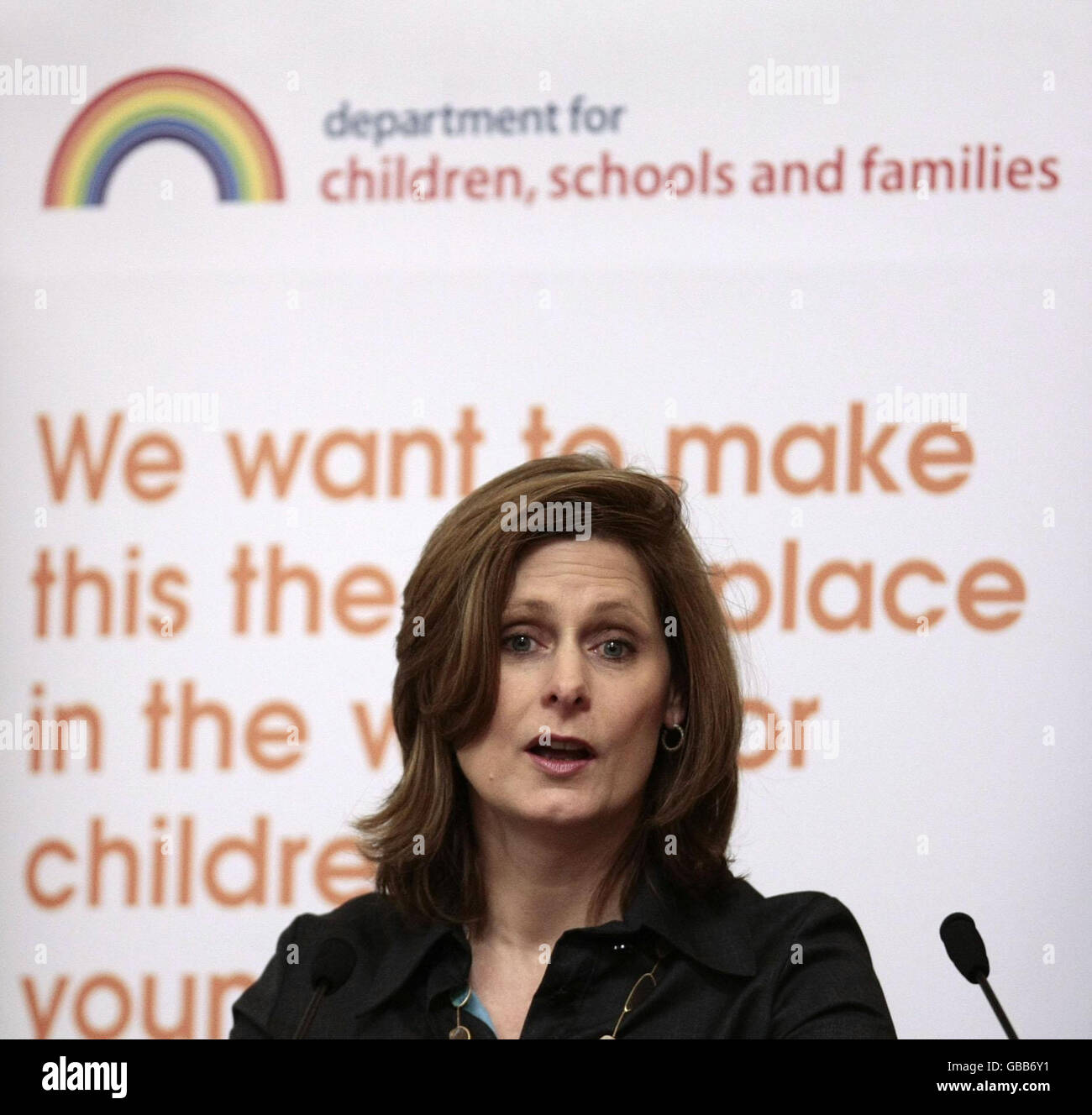 Sarah Brown, wife of Prime Minister Gordon Brown, speaks at a ... Sarah Brown, wife of Prime Minister Gordon Brown, speaks at a ...
