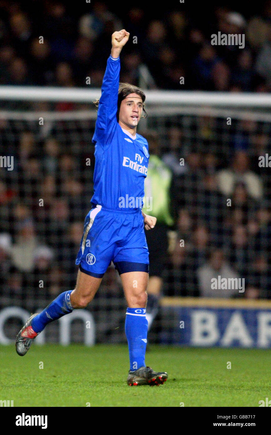 Chelseas hernan crespo celebrates scoring hi-res stock photography and ...