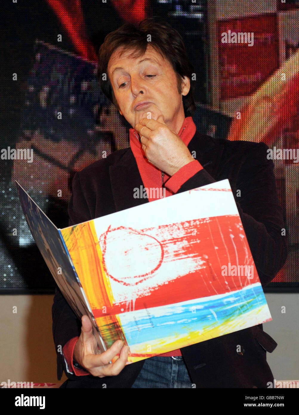 Paul McCartney meets fans and signs copies of his new album, Electric ...