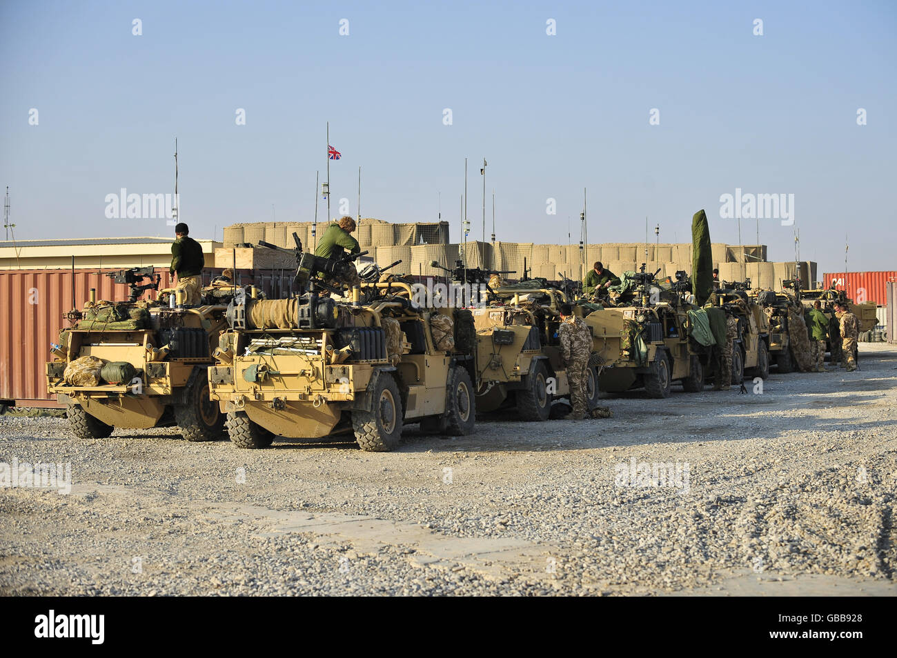 British Army Jackals, crewed by the 1st The Queens Dragoon Guards get ...
