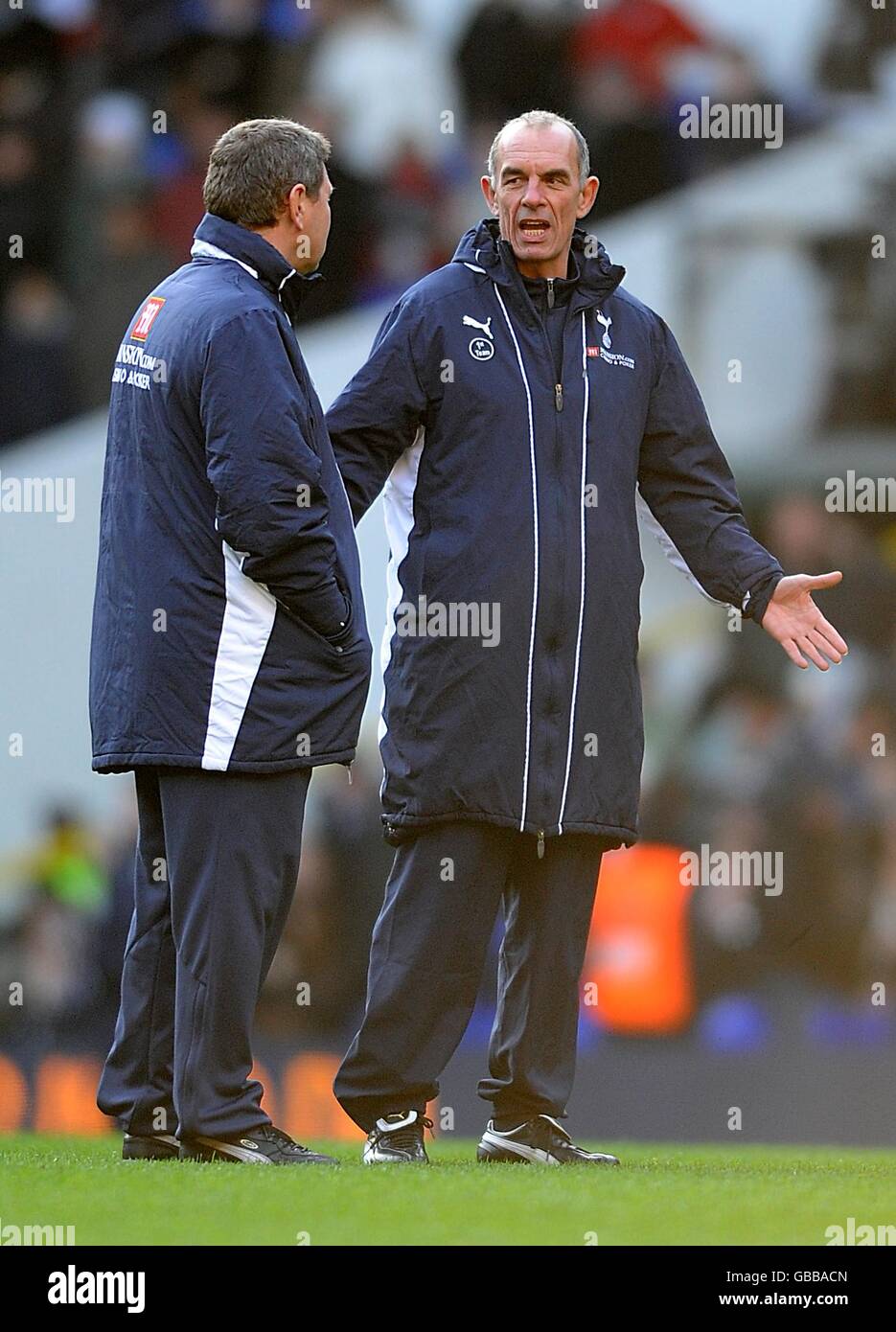 Tottenham hotspur first team coach joe jordan hi-res stock photography ...