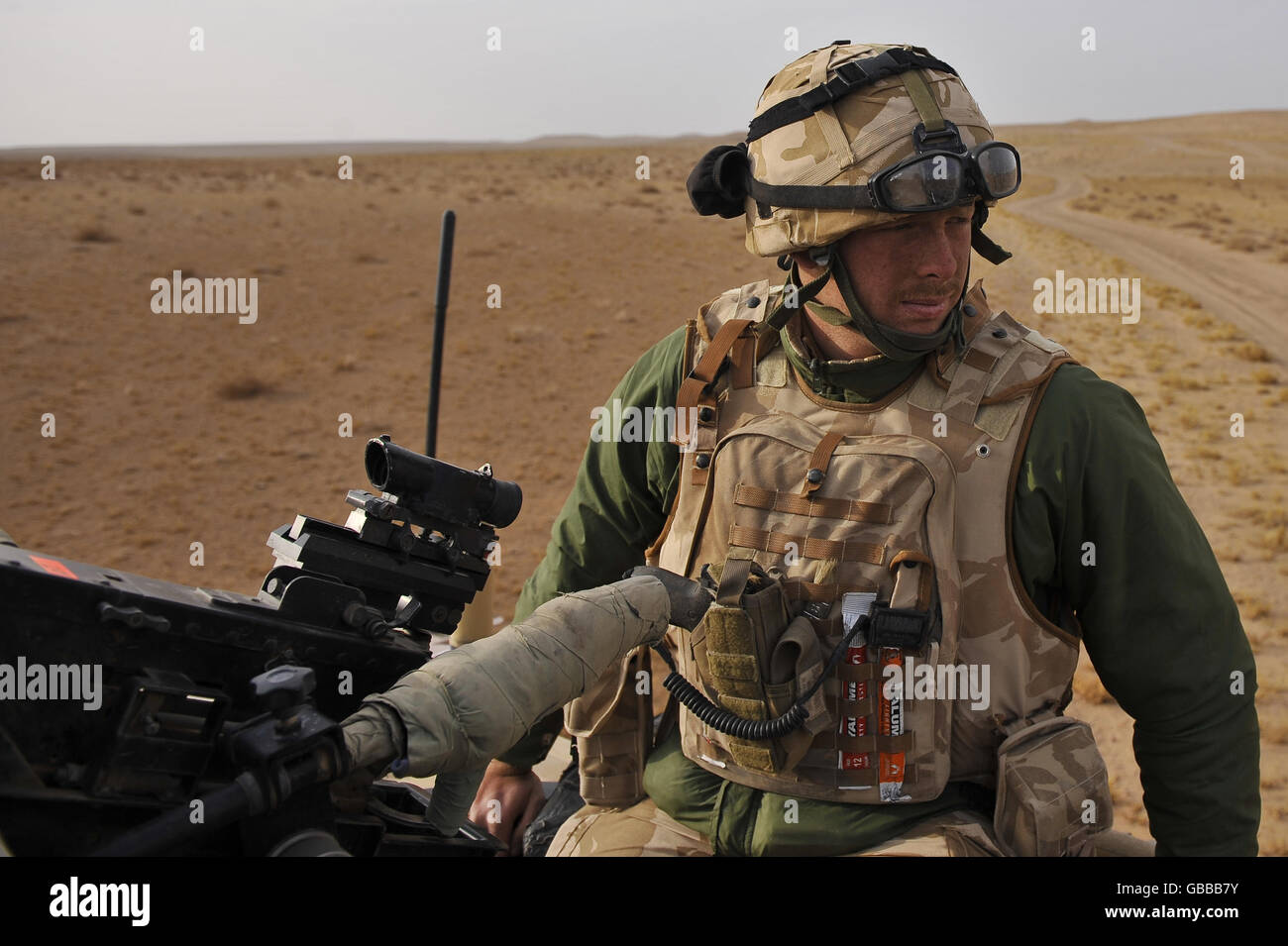 British Army Jackals on patrol through the Eastern Desert in Helmand ...