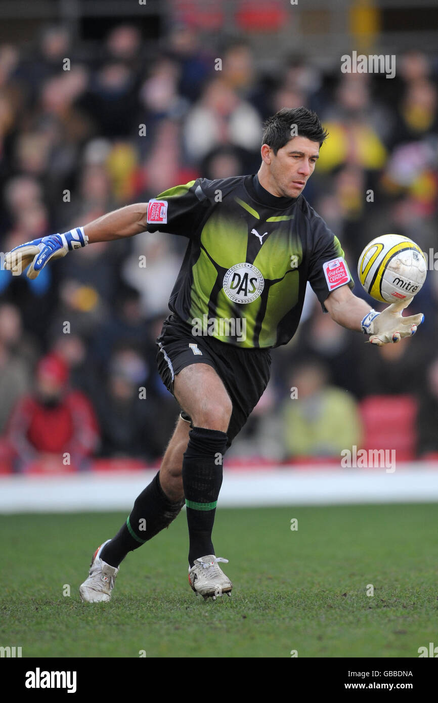 Bristol city goalkeeper adriano basso hi-res stock photography and ...