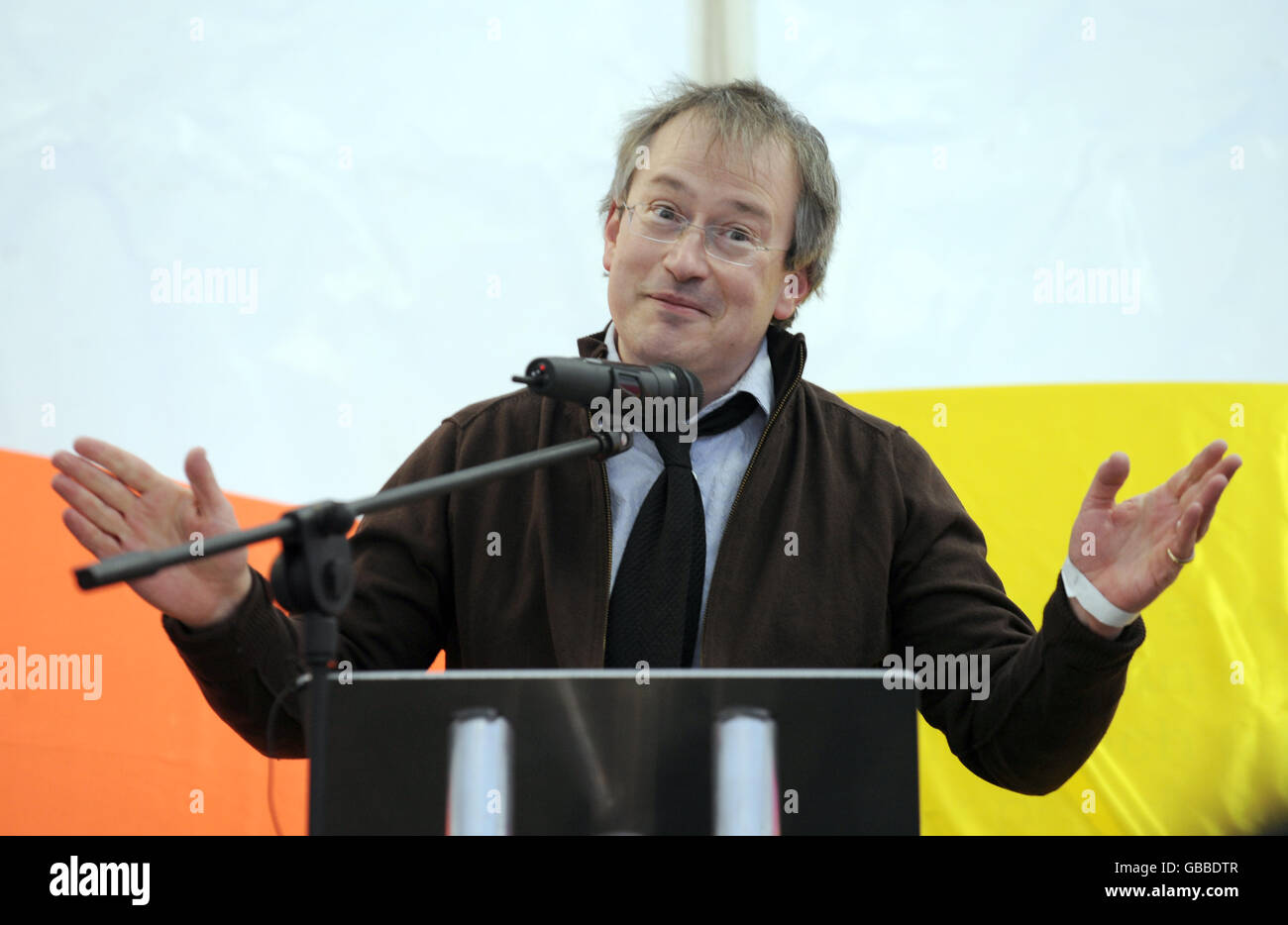 Comedian Robin Ince speaks at an atheist campaign launch in Kensington ...