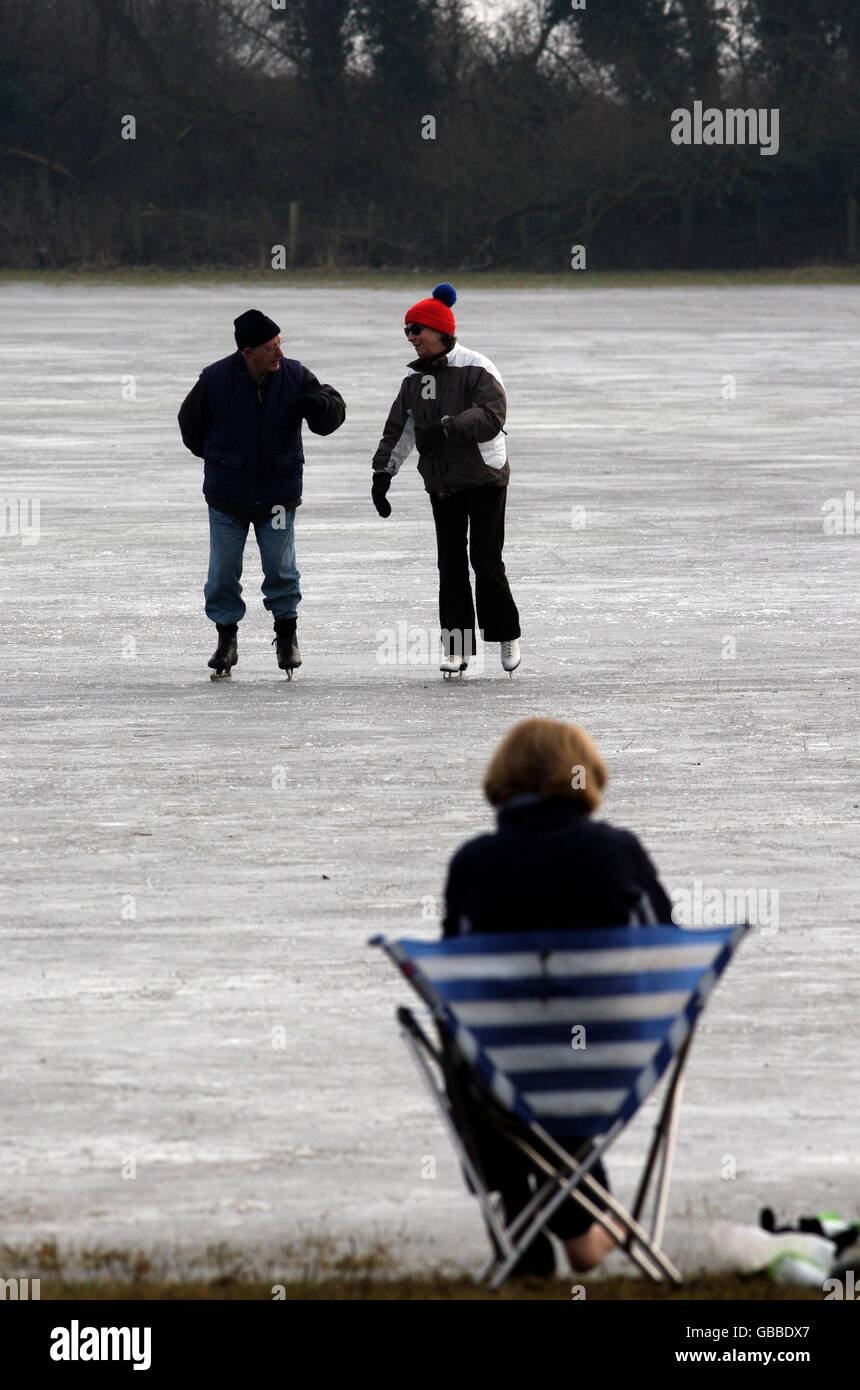 Fen Skating High Resolution Stock Photography and Images - Alamy