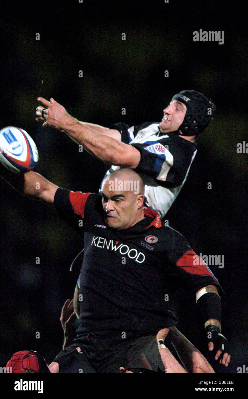 Action scrum cap lineout jump challenge hi-res stock photography and ...