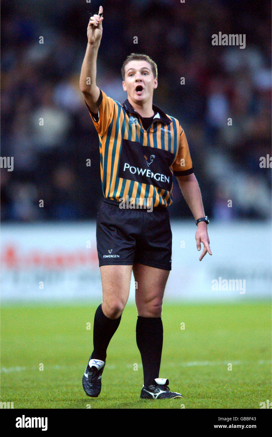 Full length stock kingston rovers hi-res stock photography and images ...