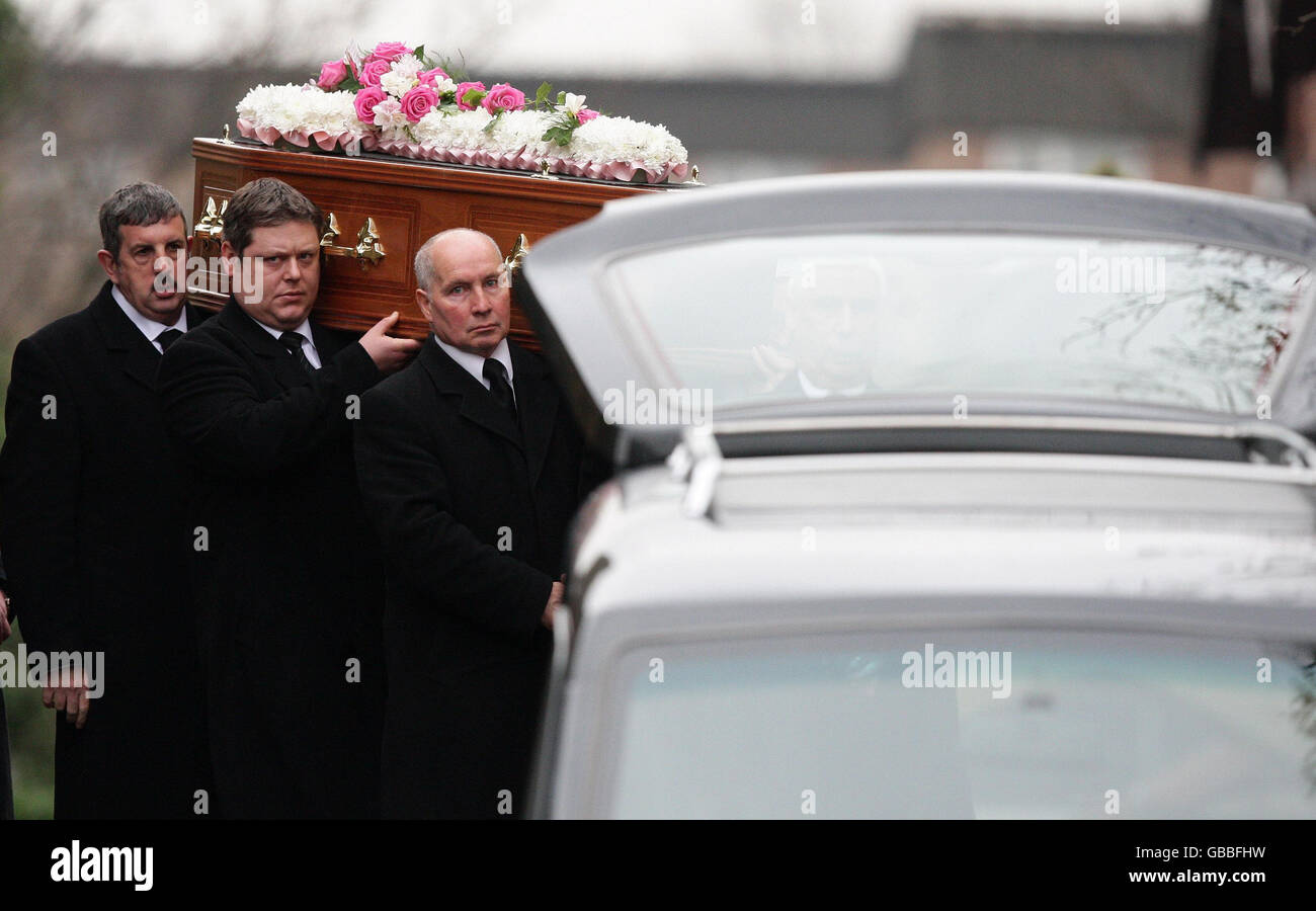 The coffin of actress Kathy Staff leaves St. Mark's Church in ...