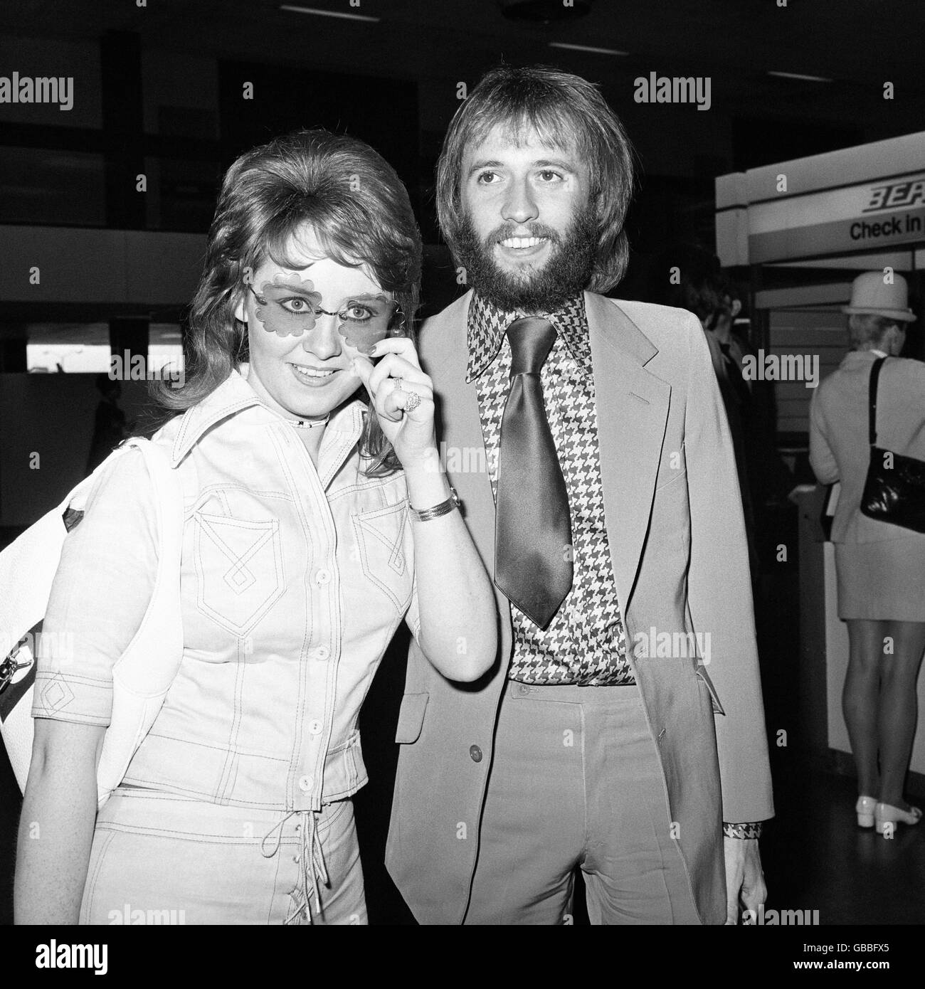 Oversized shades Black and White Stock Photos & Images - Alamy